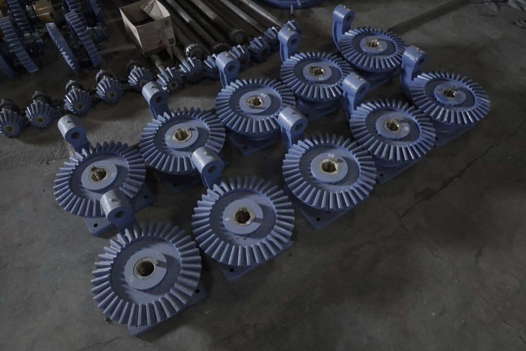 Fungsi Pintu Air Pada Saluran Irigasi - Raja Pintu Air